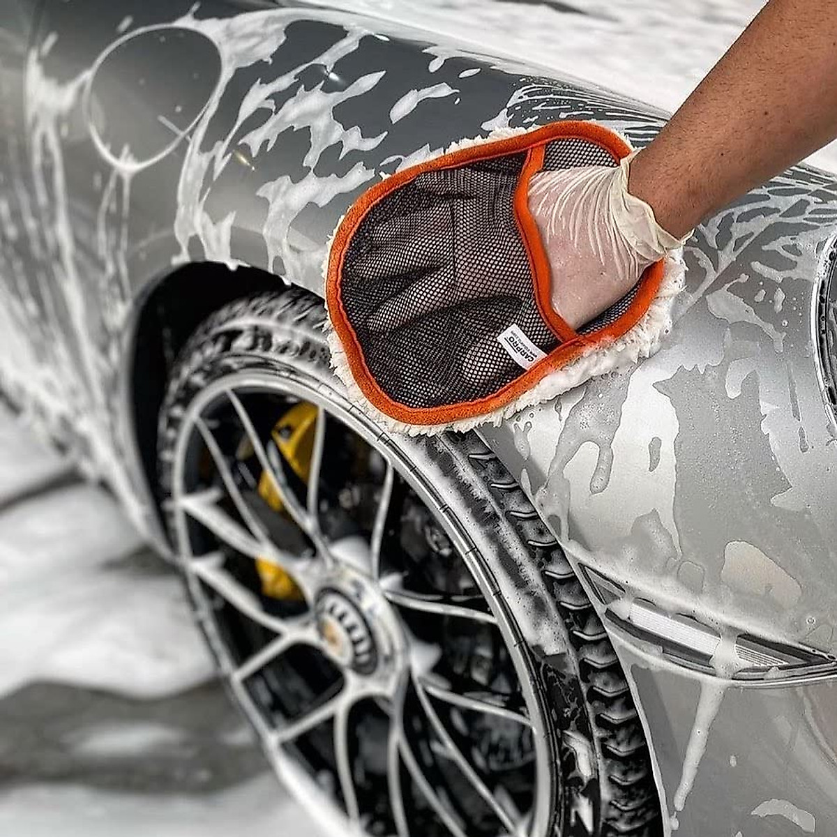 CARPRO Hand Wash Microfiber Mitt - Plush Microfiber Car Wash Mitt, Scratch Free & Swirl Free Car Wash Kit Essential - (Pack of 1)