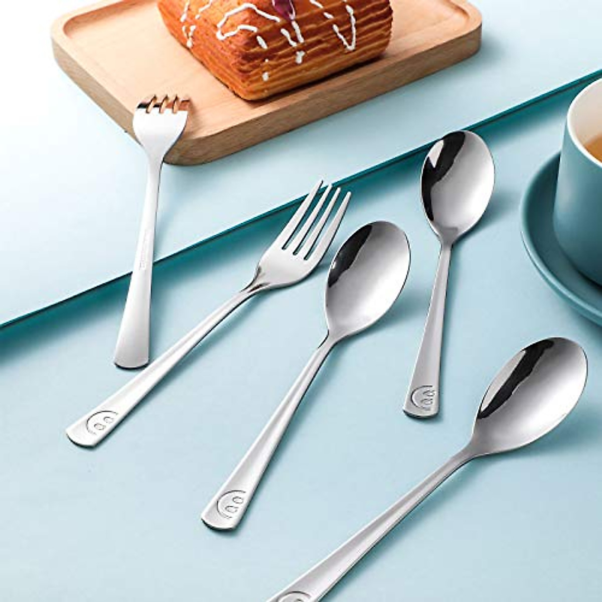 8 Pieces Kids Utensils Stainless Steel Kids Toddler Flatware Kids Spoon and Fork Set Includes 4 Spoon and 4 Fork with Smile Mirror Polished for Children Daily Use Preschooler (Silver)