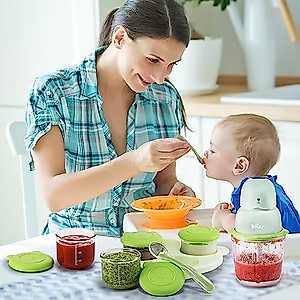Bear Baby Food Maker, Baby Food Processor Set for Fruit, Vegetable, Meat, Baby Food Puree Blender with 2 Glass Bowls, Baby Food Containers, Baby Spoons, (Light Green)