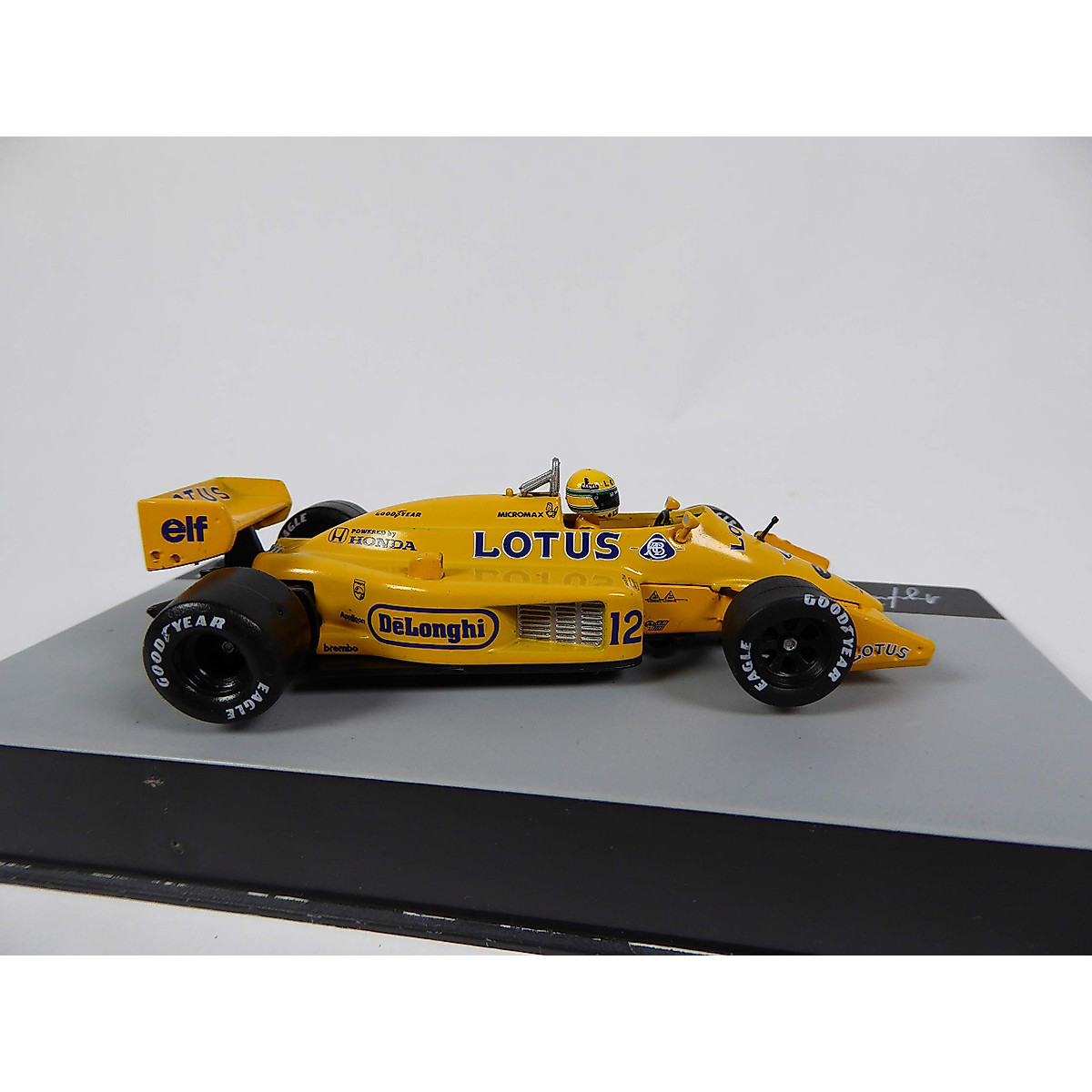 OPO 10 - Ayrton Senna Lotus 99T # 12 - Winner Monaco GP Formule 1-1987 1:43 Altaya (708)