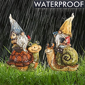 TERESA'S COLLECTIONS Garden Gnomes Statues Decorations for Yard Decor, Set of 2 Cute Gnomes Sitting on Snail & Turtle Garden Gift for Outdoor Yard Patio Lawn Ornaments Housewarming 7.5 Inch