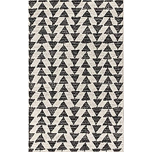 JONATHAN Y MOH206A-4 Aisha Moroccan Triangle Geometric Indoor Farmhouse Area-Rug Bohemian Minimalistic Easy-Cleaning Bedroom Kitchen Living Room Non Shedding, 4 X 6, Cream,Black