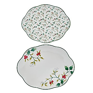 Pfaltzgraff Winterberry Holiday Set of 2 Serving Plates, 10 Inch and 12 Inch, Multicolored