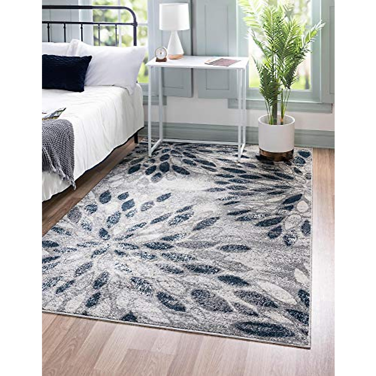 Rugs.com Charleston Collection Rug – 8' x 10' Gray Low-Pile Rug Perfect for Living Rooms, Large Dining Rooms, Open Floorplans