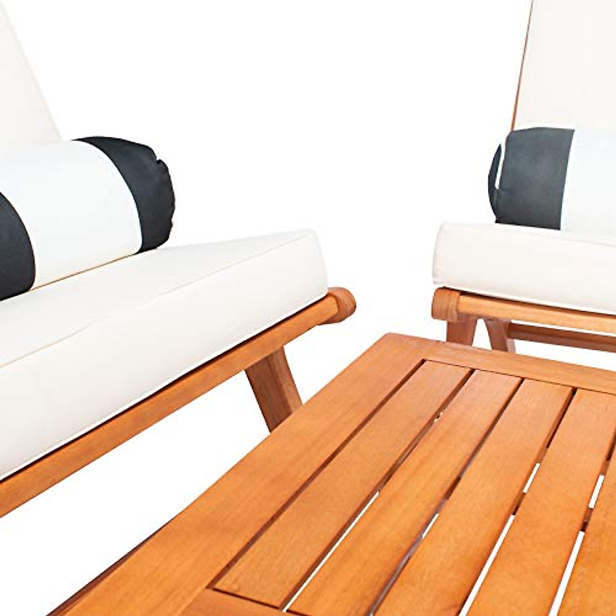 SAFAVIEH Outdoor Collection Chaston Natural and Beige 4-Piece Set with Black & White Pillows