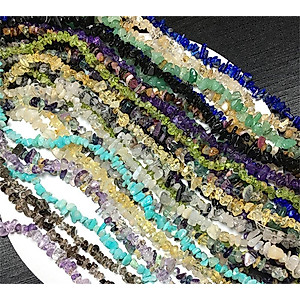 Kicomvi Crystal Stone Necklaces for Women Natural Seed Bead Gemstone Chakra Necklaces Colorful Crystal Healing Chip Choker for Women Jewelry (dark green)