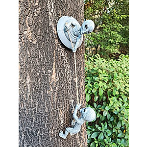 Carchistan Alien Brothers Tree Huggers Decorations Tree Sculptures - Aliens Climbing Rope for Garden Outdoor Whimsical Tree Statues - 2pcs Dreamy Garden Yard Art Decoration Ornaments