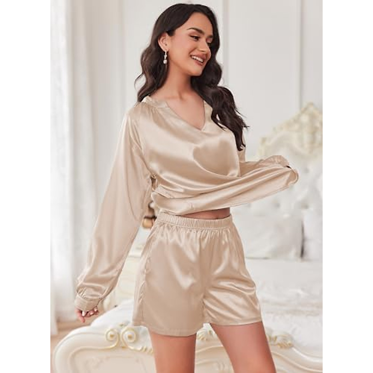 Ekouaer Satin Silk Pajama Set for Women V Neck Long Sleeve Tops and Shorts Matching Set with Pockets Champagne Medium
