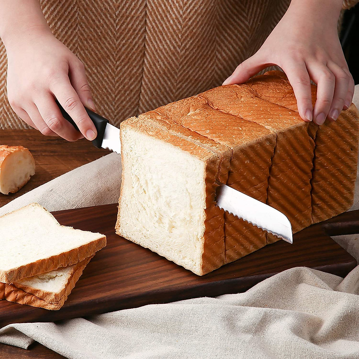 12 Inch Serrated Bread Knife for Homemade Bread, Stainless Steel Wide Wavy Edge Knife, Multi-Purpose Kitchen Knife, Efficient Cake Slicer, Ultra Sharp Baker's Knife for Cutting Crusty Breads, Cake
