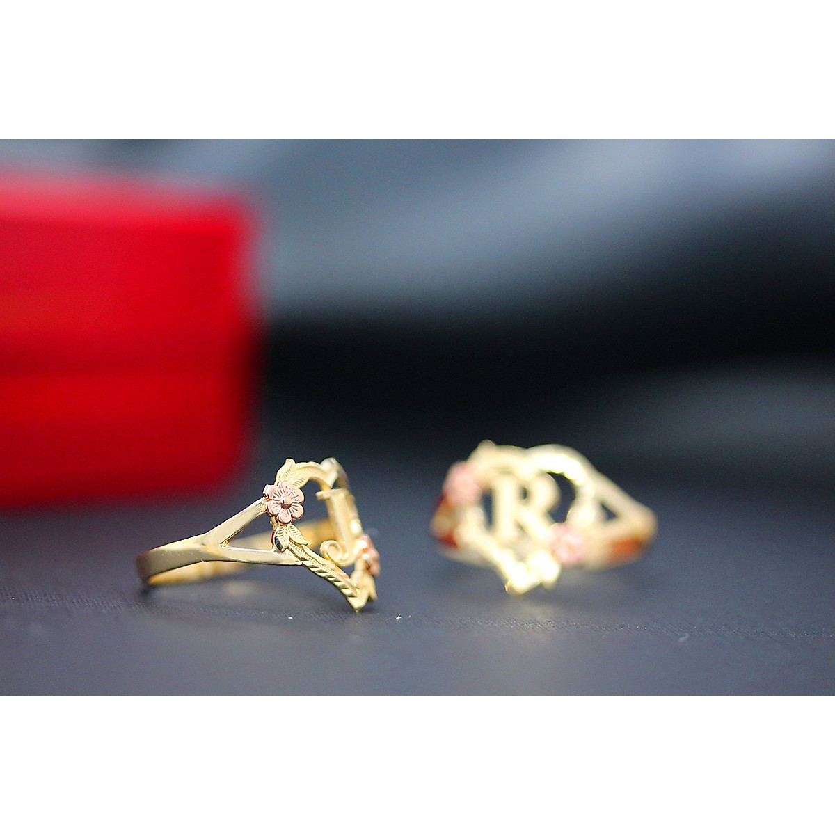CaliRoseJewelry 10k Two-Tone Initial Alphabet Personalized Heart Ring in Yellow and Rose Gold (Size 6) - Letter E