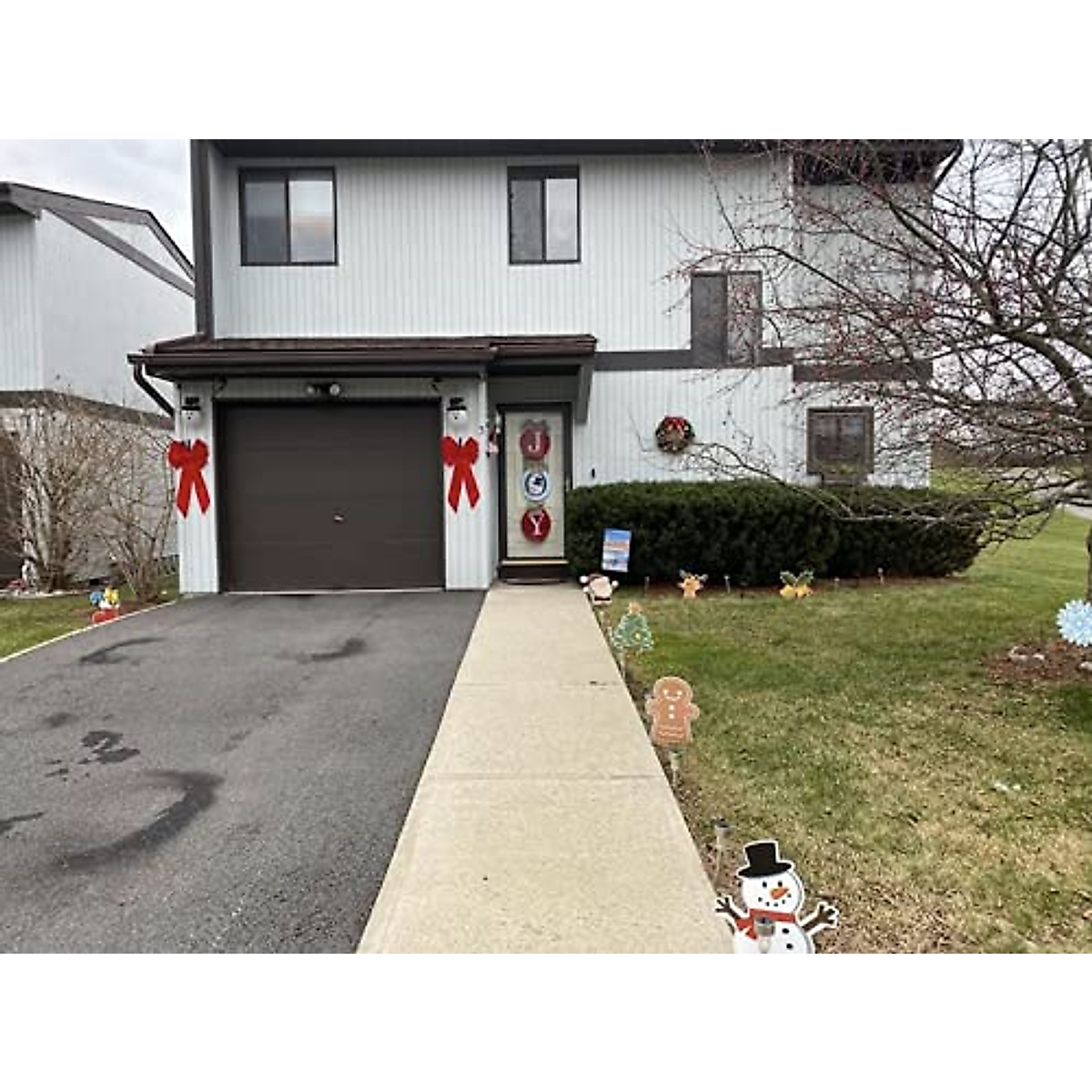 Rocky Mountain Goods Red Christmas Bow Extra Large 35” by 18” - 11 Looped Waterproof Velvet Large Outside Bow - Bow for car, Door, House - Jumbo Red Bow with Attachment for Hanging (1)