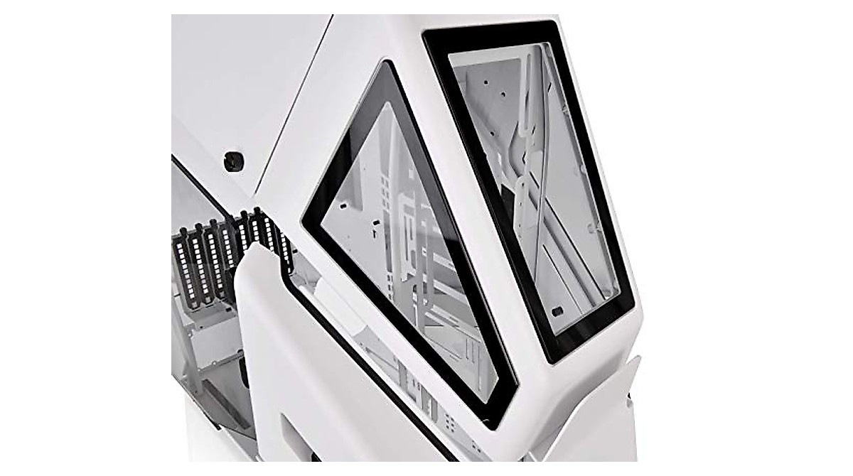 Thermaltake AH T600 Snow: Helicopter-Inspired PC Case