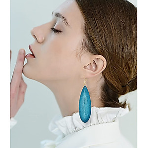 8 Pairs Unique Lightweight Handmade Vintage Bohemian Nature Wooden Dangle Drop Earrings Boho Retro Geometric Teardrop Wood Hook Earring Sets for Women Statement Jewelry Gifts (8 Pairs)