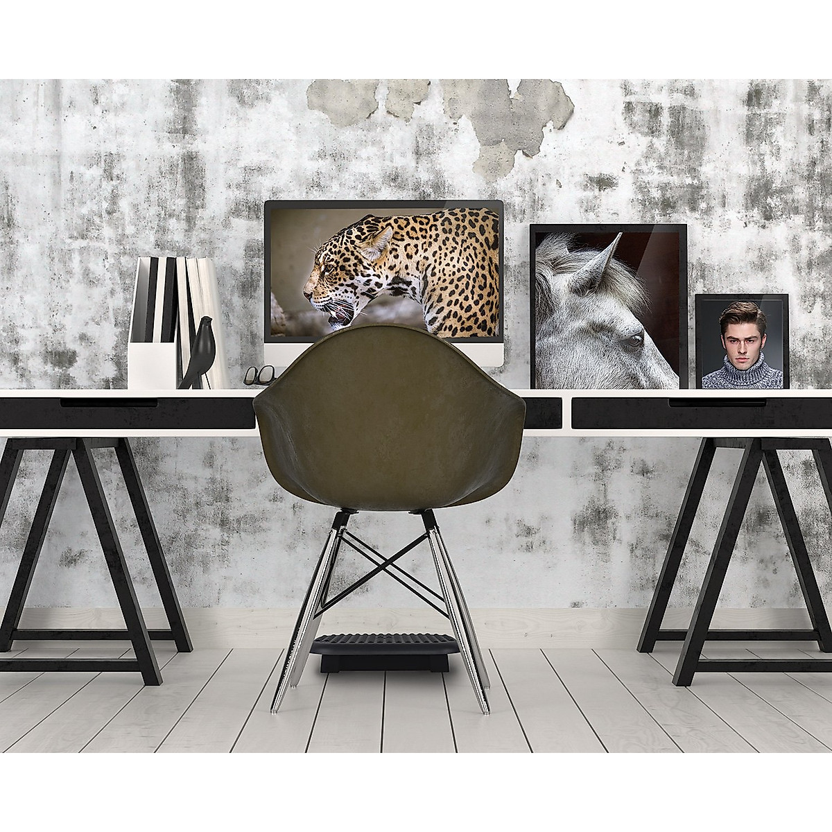 Mount-It! Ergonomic Foot Rest Under Desk | Adjustable Tilt Footrest with Textured Massage Surface | Work Footstool Under Office Desk Foot Support - Black