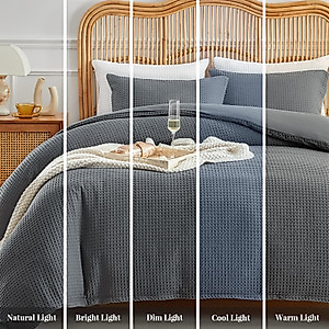 WARMDERN Waffle Weave Duvet Cover Queen Size, Grey Textured Duvet Cover Set, Soft and Breathable Comforter Cover, 3 Pieces Microfiber Bedding Set with Zipper for All Season(Grey,Queen)