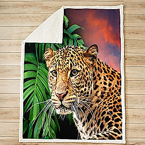 Leopard Plush Blanket Safari Cheetah Print Fuzzy Blanket for Sofa Couch Bed Youth 3D Wild Animal Fleece Throw Blanket Leopard Green Tropical Leaves Sherpa Blanket Nature Room Decor Twin 60"x80"