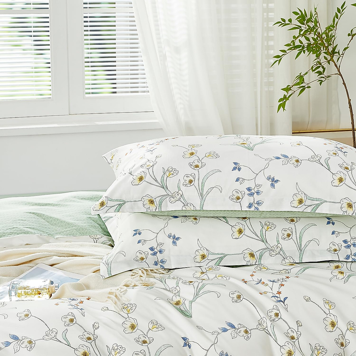 SAPHREAS Floral Duvet Cover Set Queen Size 3pcs White Fresh Magnolia Flower Botanical Bedding Comforter Cover Set 100% Cotton 1 Quilt Cover 90"x90" 2 Pillow Shams(No Comforter)