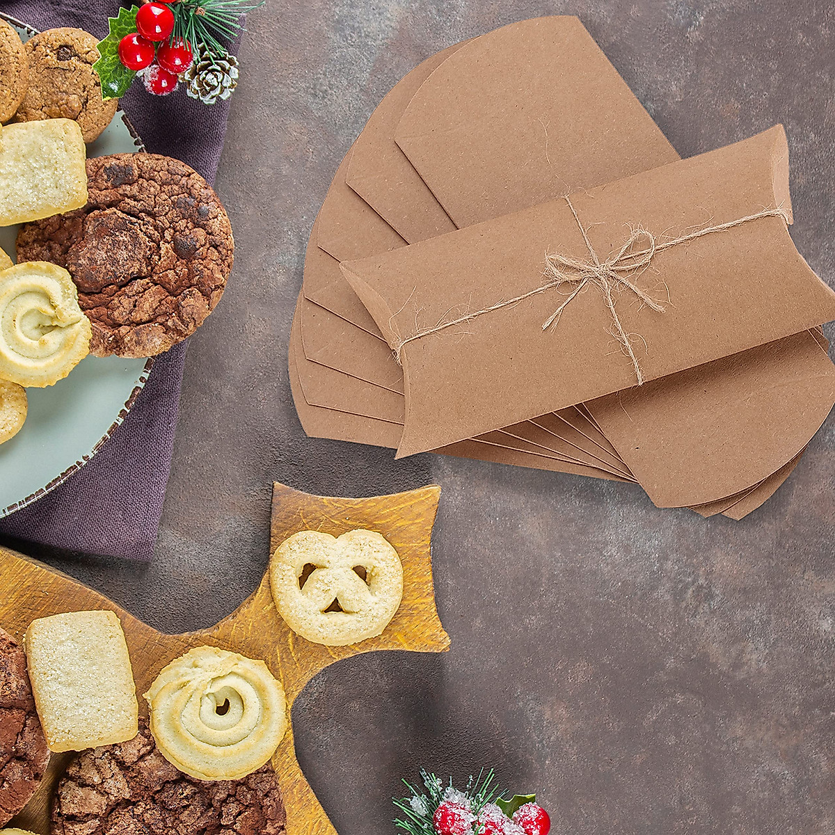 Mr. Pen- Kraft Pillow Boxes, 6.3x3.4x1.3 in, 25 Pack with Jute Twines, Kraft Gift Boxes, Paper Boxes for Gifts, Paper Pillow Candy Box, Pillow Boxes Craft, Favor Gift Boxes, Pillow Gift Boxes