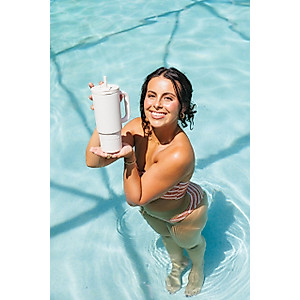 Ello Port 30oz Tumbler with Carry Loop & Integrated Handle | Vacuum Insulated Stainless Steel Reusable Water Bottle Travel Mug | Leak Proof Lid | Flexible Straw | BPA-Free | Dishwasher Safe | Cream