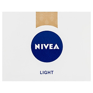 Nivea Visage Daily Essentials Tinted Moisturising Day Cream Natural SPF 15 (50ml)