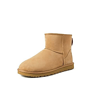 UGG Women's Classic Mini II Boots, Chestnut, Tan, 7 Medium US