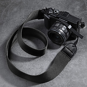 waka Camera Strap For All DSLR/SLR Cameras, Padded Universal Neck Shoulder & Crossbody Strap For Canon Nikon Sony Compatiable, Gifts For Photographers, Black