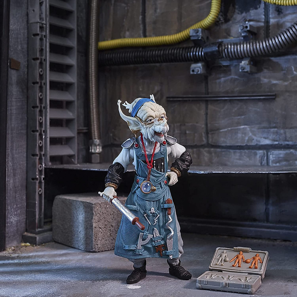 Power Rangers Lightning Collection Mighty Morphin Finster 6-Inch Premium Collectible Action Figure Toy with Classic MMPR-Inspired Accessories (Amazon Exclusive)