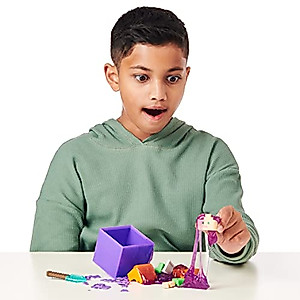 Treasure X Minecraft Caves & Cliffs - Overworld Characters. Mine, Discover & Craft with 10 Levels of Adventure & 12 Mine & Craft Characters to Collect