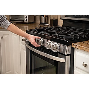 Safety 1st Room Solutions: No-Tools Baby Proof Deluxe Kitchen Safety Kit - Includes Outlet Plugs, Stove Knob Covers, Cabinet, Drawer, Door locks, and More