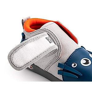 ikiki Spider Squeaky Shoes for Toddlers w/Adjustable Squeaker, Gray Girl or Boy Shoes (Size 7, Silk Von Webster)