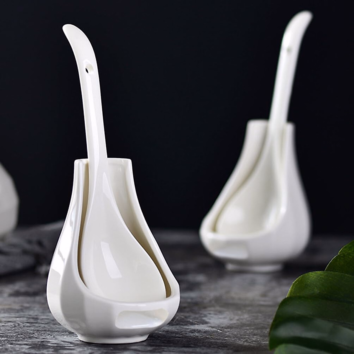 Luxshiny Hot Pot White Ceramic Soup Ladle with Rest Set Porcelain Big Ladle Spoon Asian Soup Tureen Spoon Flatware for Stews Gravy Sauce Soup Spoon Stand