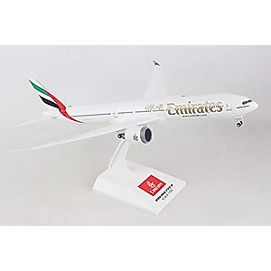 Daron SkyMarks Emirates 777-9 w/ Gear 1/200 w/ Flex Wings, Model Number: SKR1043