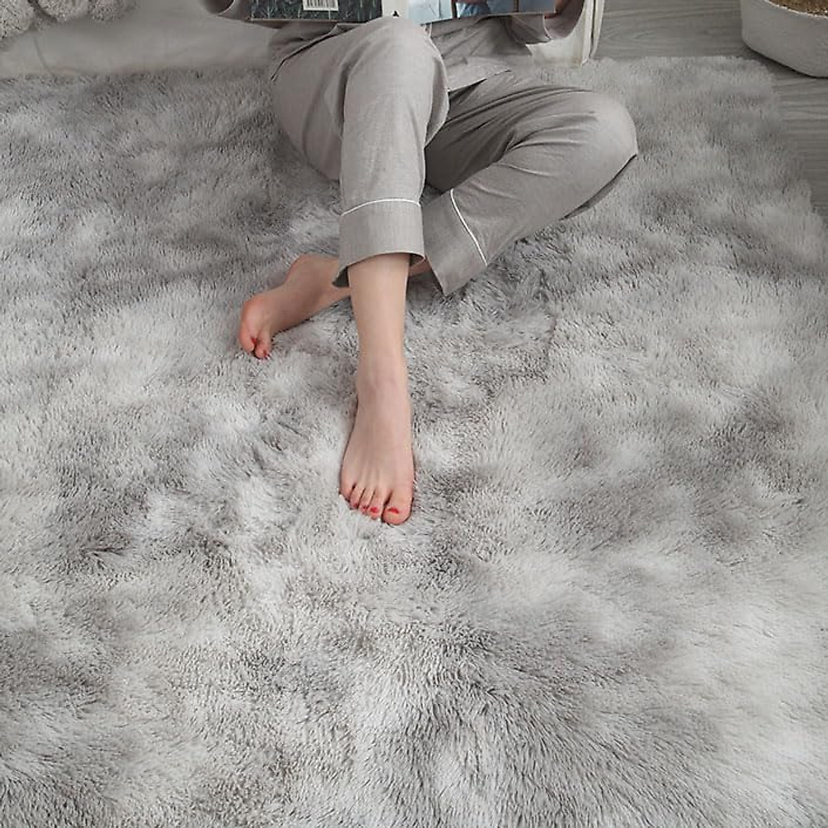 BESTORI Fluffy Rug for Bedroom Furry Shag Area Carpets Tie Dye Anti-Slip Plush Shaggy Rugs for Kids Girls Nursery Dorm Living Room Home Decor Purple, 15.7 x 23.6 in