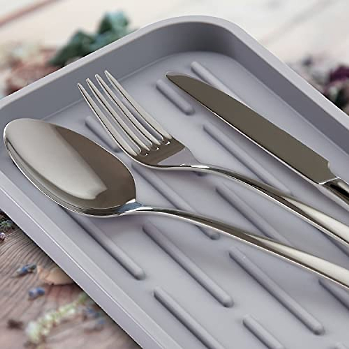 Cheer Collection Soap and Sponge Holder - Silicone Non-Slip Kitchen Counter Sink Organizer and Storage Tray, Medium