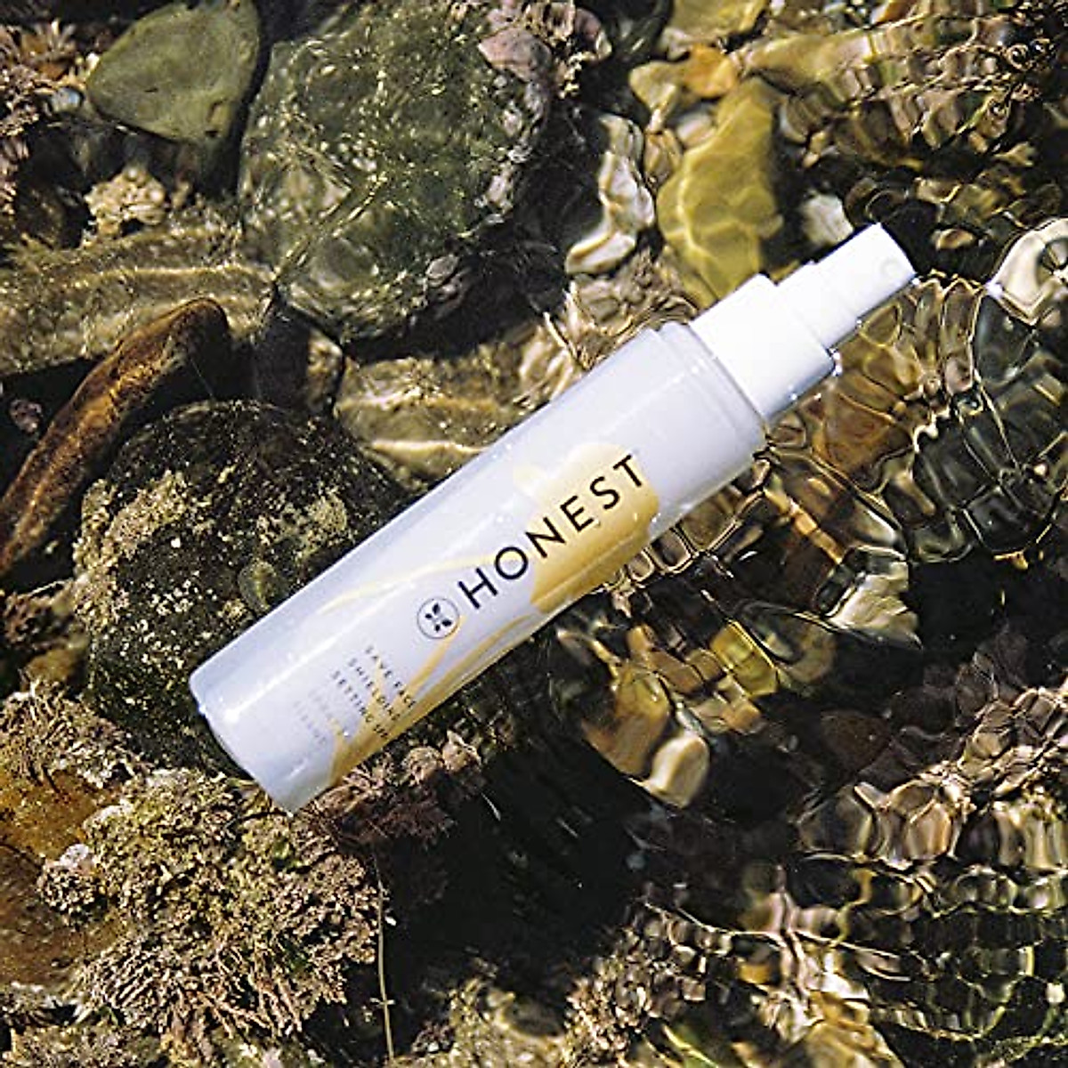 Honest Beauty Save Face Shielding Setting Spray with Extremolyte | Defend against UV and blue light | Oil free + EWG Certified + Vegan + Cruelty free | 3.1 fl. oz.