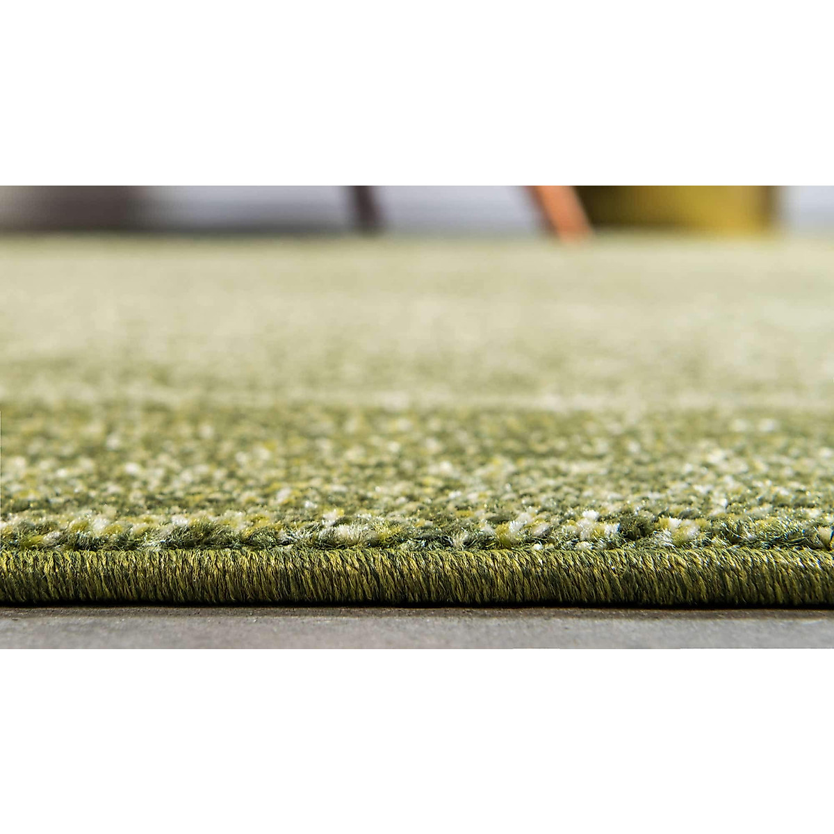 Unique Loom Del Mar Collection Area Rug - Abigail (5' 3" x 8' Rectangle, Light Green/ Ivory)