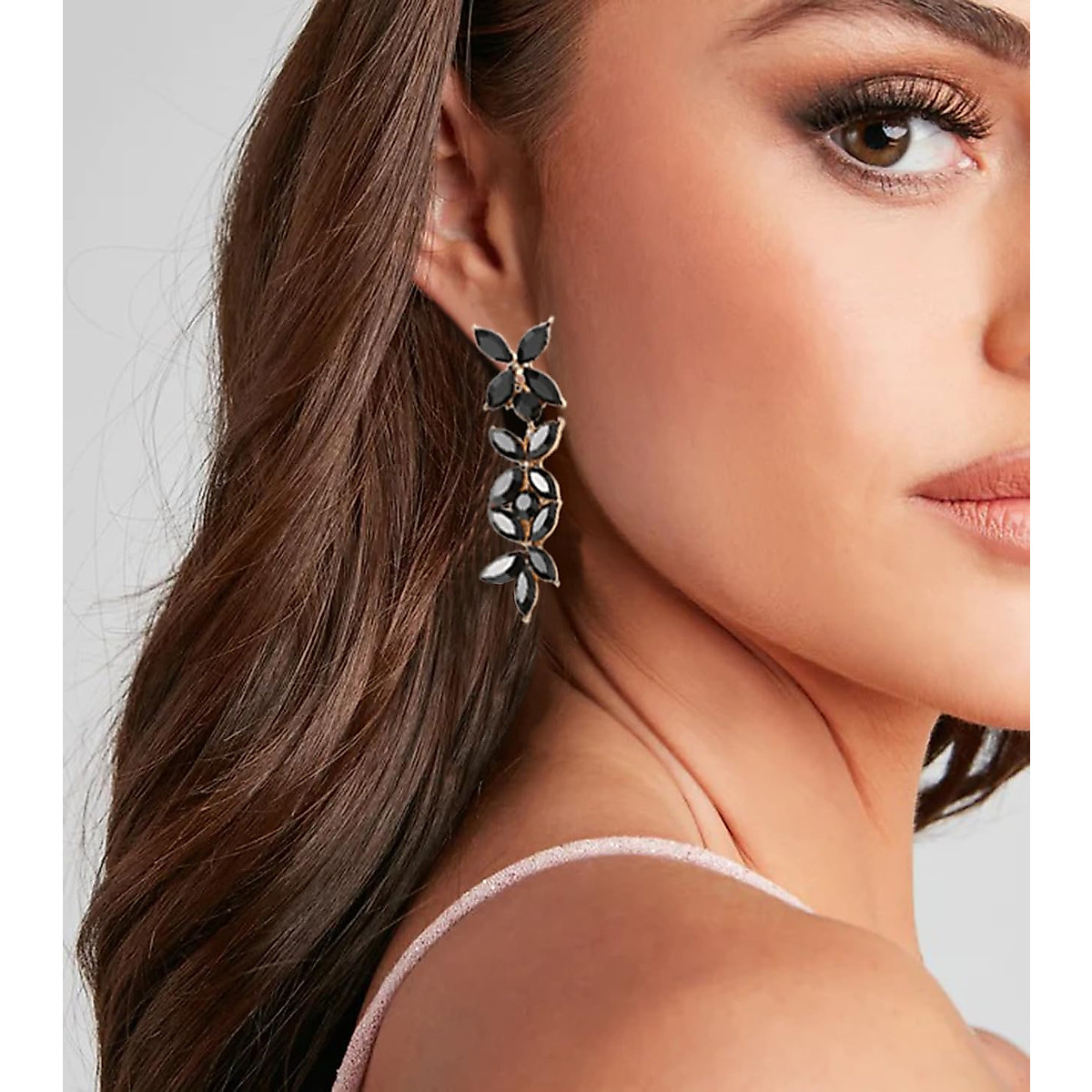 Black Rhinestone Dangle Earrings Elegant Marquise Crystal Cluster Drop Earrings for Women Cocktail Costume