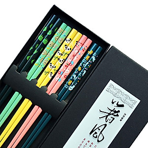 MEKBOK Handmade Japanese Chopsticks Reusable Natural Wooden Chopstick with Box, 5 Pairs Gift Set