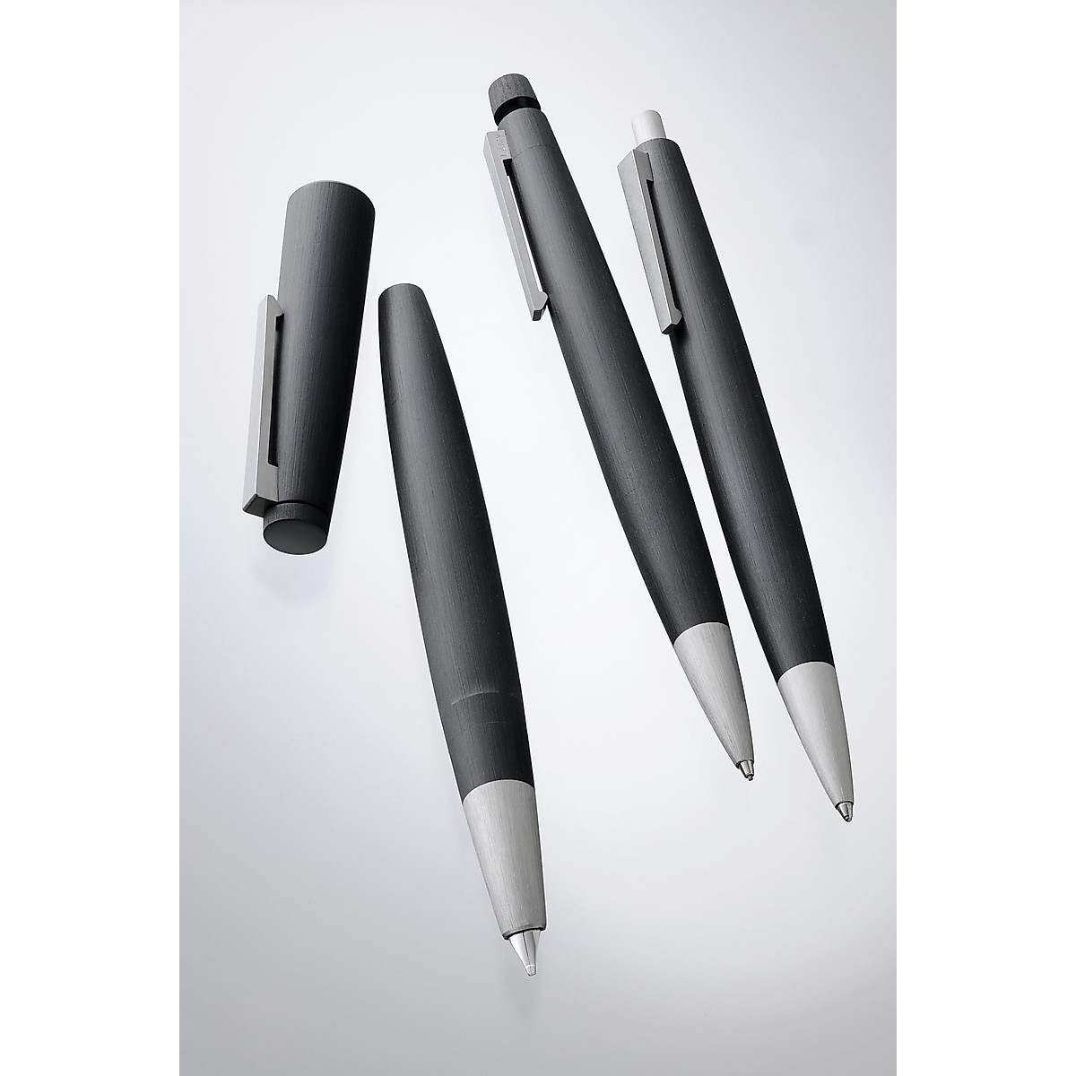 Lamy 2000 black - elegant Fountain Pen in robust fibreglass barrel - 14 ct. gold nib, partially platinum-plated - nib size EF