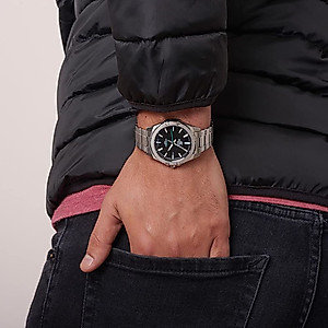 Casio Men's Analogue Quartz Watch with Stainless Steel Strap EFR-S107D-1AVUEF