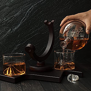 Ski Wine and Whiskey Decanter 850ml With 2 Glacier Mountain Glasses by The Wine Savant - 14" Long For Whiskey, Scotch, Wine - 850ml - Skier Gifts, Ski Gifts, Gifts for Ski Enthusiasts, Ski Lover Gifts