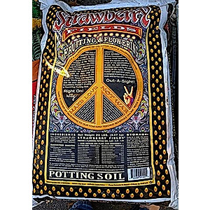 FoxFarms 733266 Soil, Strawberry Fields Potting, 1.5 cu