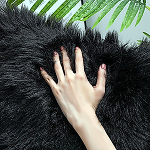 linmopm Excluding Insert Faux Fur Sheepskin Pillow Cover White Shag Fuzzy 18x18 Inch Black 2 Pcs Super Soft Fluffy Cushion Plush Pillow Case Luxury Living Room Sofa Bed Home Decor Chair Cushion