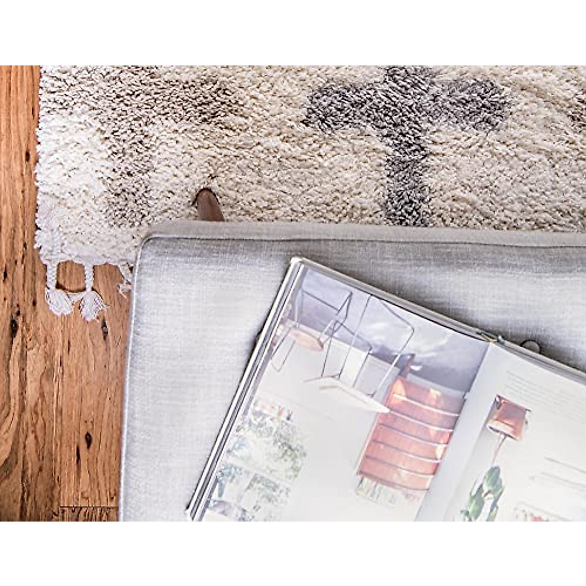 Unique Loom Hygge Shag Collection Modern Moroccan Inspired, Geometric Design, Plush & Cozy Area Rug, 2' 2" x 3' 0", Ivory/Tan