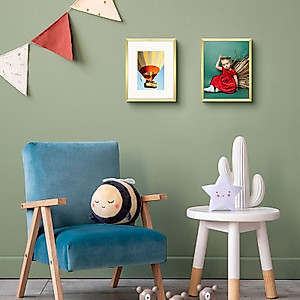 Golden State Art, Gold 8x10 Picture Frame Aluminum Displays Photos 5x7 with Mat or 8 x 10 inch Without Mat Shatter-Resistant Glass Table Top Display and Wall Mounting Photo Frame (6 Pack)