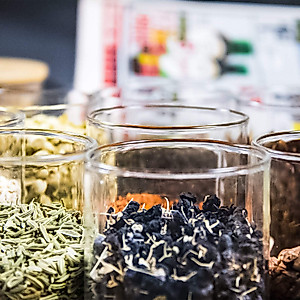 16 Pack Glass Jars with Lids, Airtight Bamboo Lids Spice Jars Set For Spice, Beans, Candy, Nuts, Herbs, Dry Food Canisters (Extra Chalkboard Labels) - 6.5 oz Clear