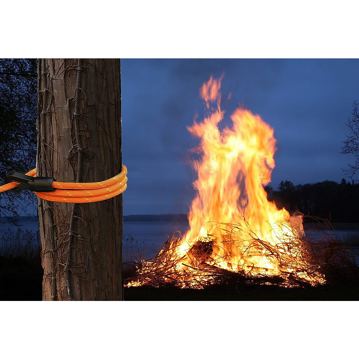 Campsite Storage Strap with 28 Buckle Pins, Van Life Essentials Camping Organizer Clothesline Outdoor Accessories Gear Equipment Garden Supplies Tent Kitchen for Hanging