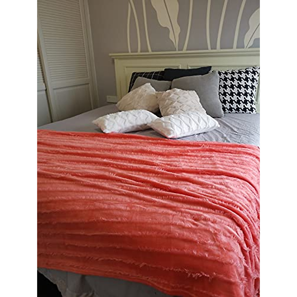 Cazlon Eyelash Textured Boho Style Decorative Throw Blanket with Chenille Tassels,100% Oeko-Tex Certified Flannel Blanket,Lightweight Cozy Throw for Bed Sofa Couch (50"x60", Coral Orange)