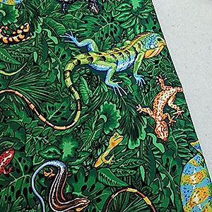 PUMCRAFT Sewing Fabric 100% Cotton Green Leaf Colorful Lizard Printing Plain Cotton Fabric Animal Forest Variety Colorful DIY Patch - 50cm - 105cm Fabric Patchwork Craft
