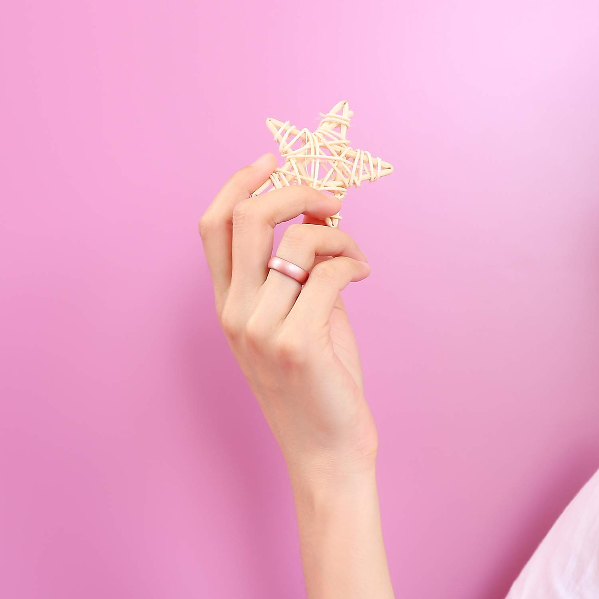 Forthee 7 Pack Breathable Designed Silicone Wedding Ring for Women, 5.7mm Silicone Rubber Band, Wedding Ring Replacement, Comfortable fit, Skin Safe,Size 6